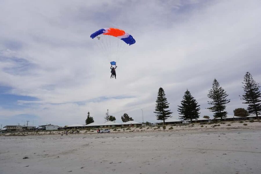 Adelaide: Tandem Skydive over Wallaroo Beach, Beach Landing - The Value of the Experience