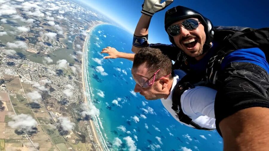 Adelaide: Tandem Skydiving Adventure over Goolwa - What to Expect on the Day