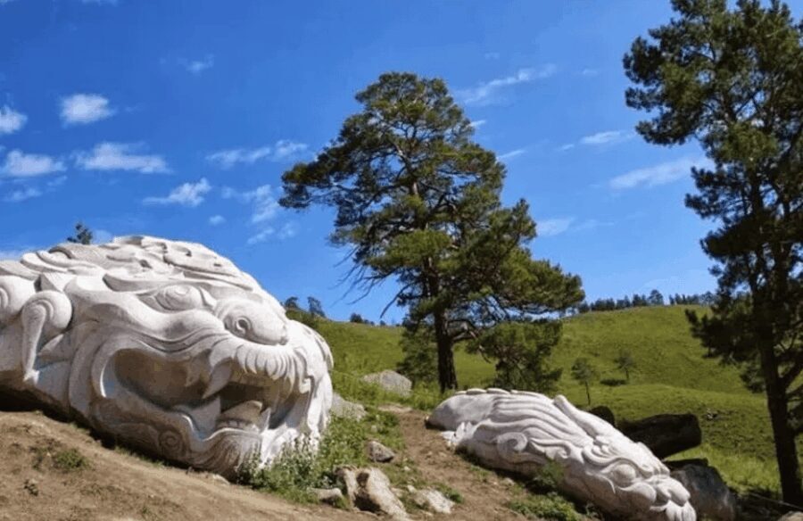 AGLAG BUTEEL MONASTERY: One Day Private Tour - Arrival and First Impressions of Aglag Buteel