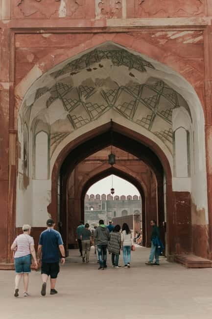 Agra: Agra Fort UNESCO World Heritage Site Walking Tour - Who Will Enjoy This Tour?