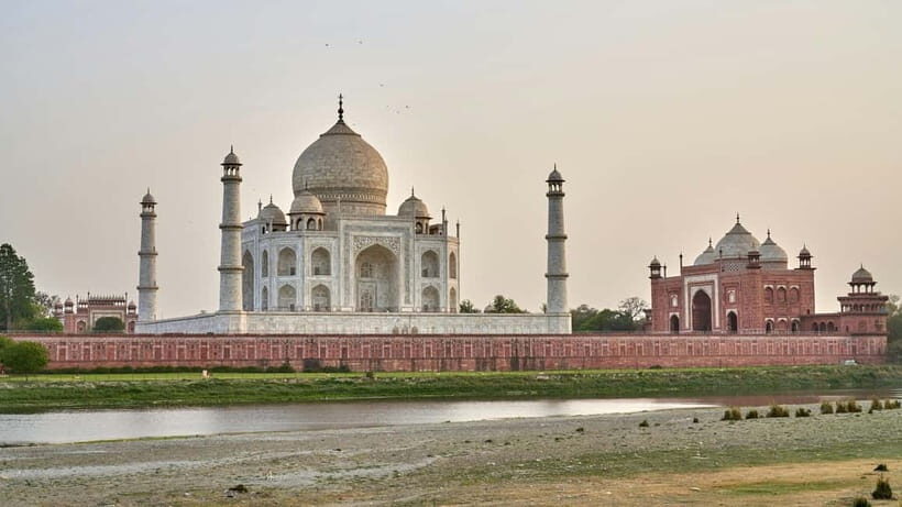 Agra: Baby Taj and Mehtab Bagh Guided Walking Tour - Mehtab Bagh: The Sunset Viewpoint