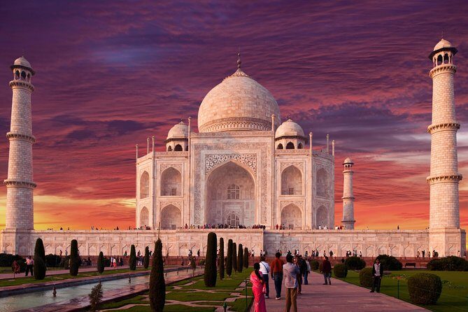 Agra Overnight and Taj Mahal Sunrise Trip From Delhi by Car - Day 2: Sunrise and Fateful Sights