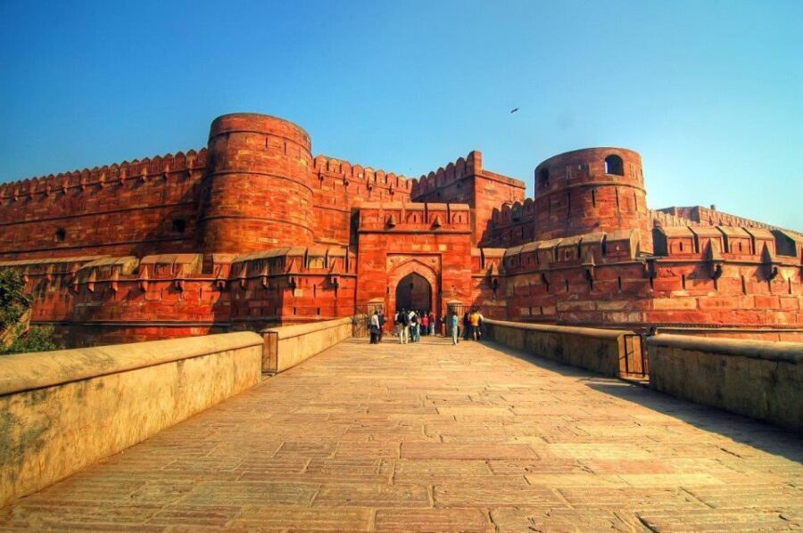 Agra: Skip the Line Taj Mahal and Agra Fort Guide & Car only - What You Can Expect from the Tour