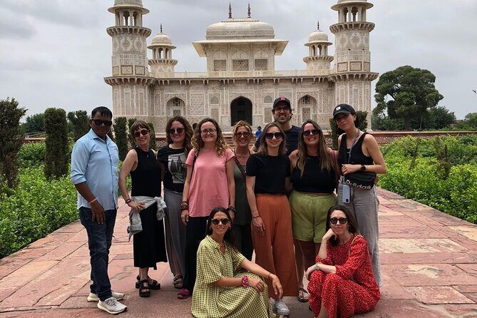 Agra Sunrise Sightseeing with Fatehpur Sikri: All Inclusive - The Taj Mahal: Dawn’s First Light