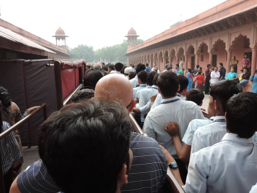 Agra: Taj Mahal Jump the Queue Entrance Ticket - What’s Included and Whats Not