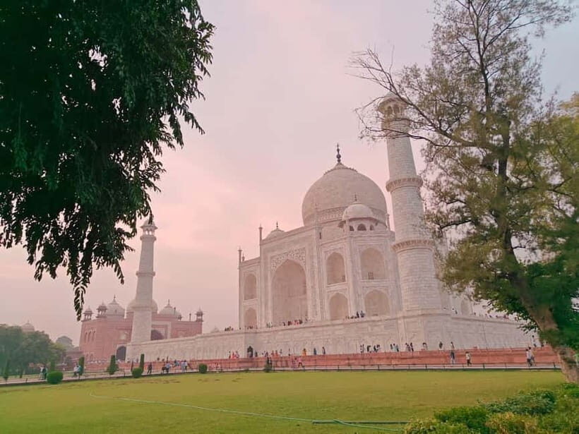 Agra : Taj Mahal & Mausoleum Tour With Skip-the-Line Entry - The Practical Aspects & What They Mean for You