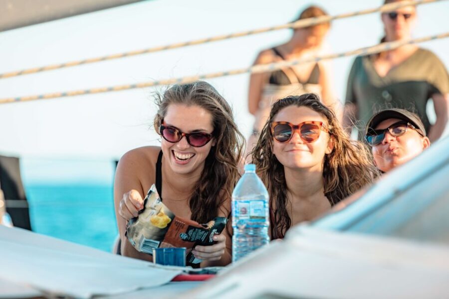 Airlie Beach: 2-Day Whitsunday Islands Sailing Snorkel Tour - The Experience and Crew: Making It Special