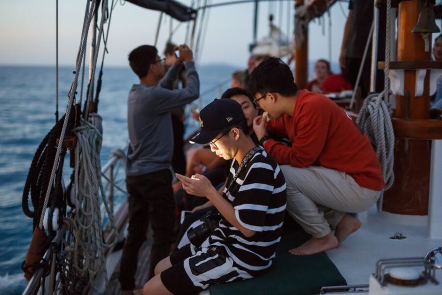 Airlie Beach: Providence Whitsundays Tallship Sunset Sail - The Sailing Experience