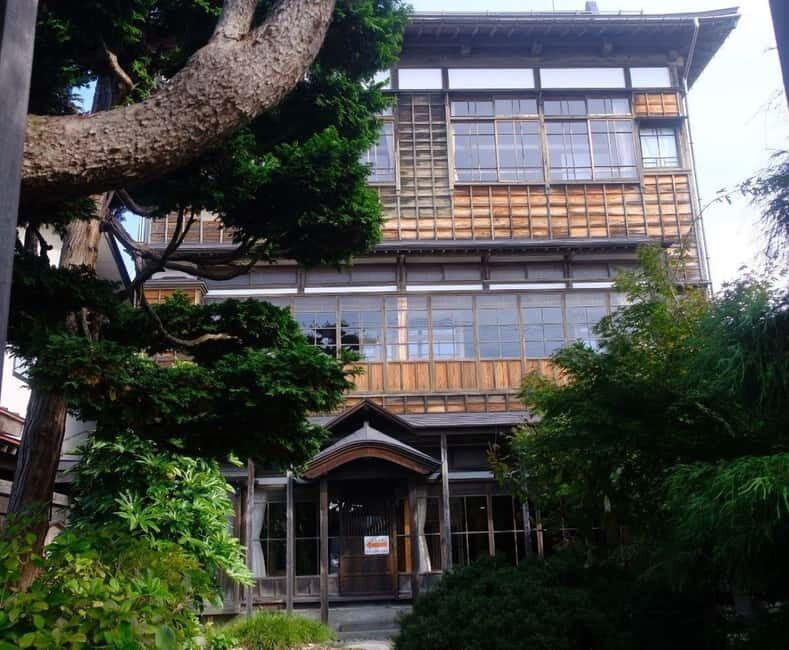Akita: Masuda Walking Tour with Visits to 3 Mansions - Who Will Enjoy This Tour?
