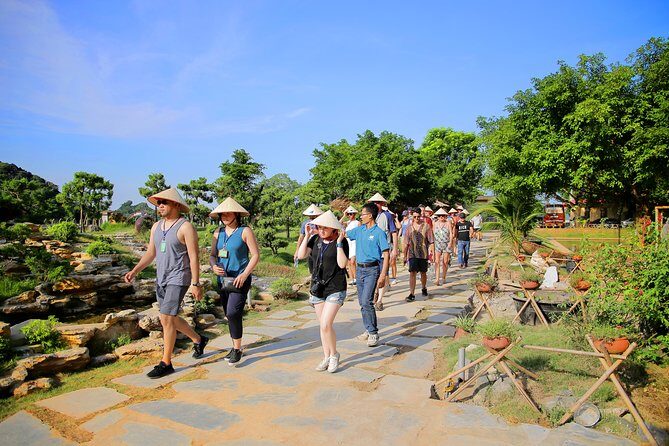 Amazing Hoa Lu - Tam Coc - Mua Cave - Luxury services - FAQs