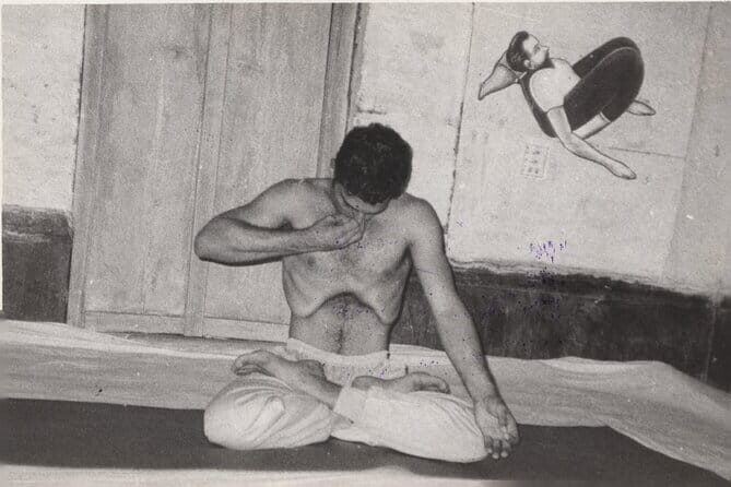 Ancient Yoga Private Class in Varanasi - Practical Details: What You Need to Know