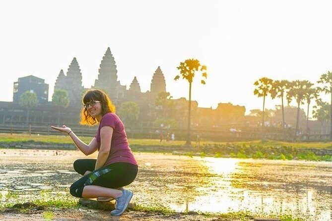 Angkor Sunrise Bike Tour with Breakfast & Lunch - The Allure of a Sunrise Over Angkor Wat