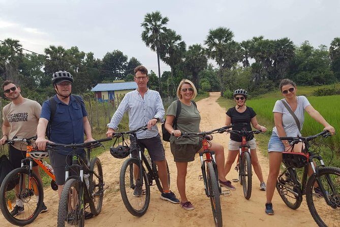 Angkor Wat Discovery Cycling & Hike With Private Tour Guide - Authenticity and Experience
