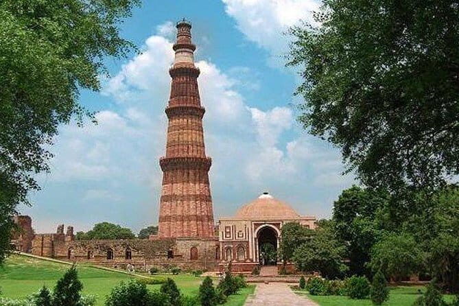 Arrival and Departure transfer to Airport in Delhi - Who Would Benefit Most?