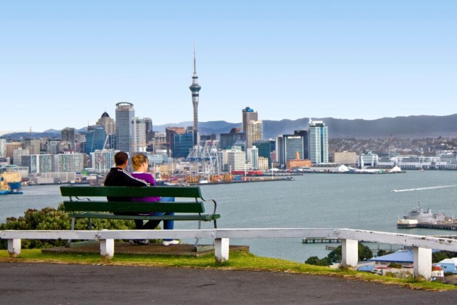 Auckland: Guided Small Group City Discovery Tour - What’s Included and What’s Not