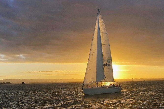 Auckland Harbour Sailboat Cruise Including Three Course Dinner - An In-Depth Review of the Auckland Harbour Sailboat Dinner Cruise
