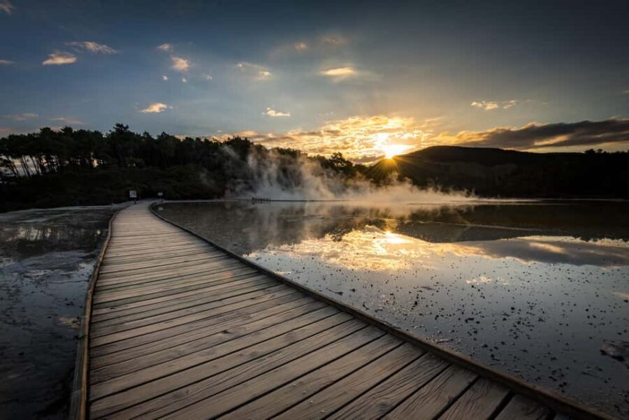 Auckland: Wai-O-Tapu and Lake Taupo Private Day Tour - The Itinerary in Detail