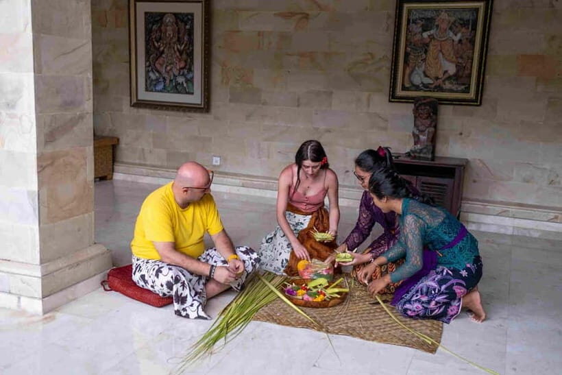 Bali: Making Canang Sari Make Offering for Ritual Bali - Why You Should Consider This Experience