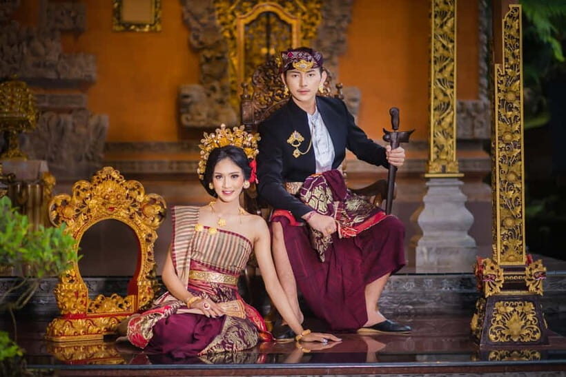 Bali Photo Session With Balinese King and Queen Outfit - The Sum Up