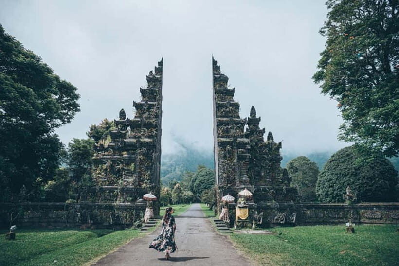 Bali: Ulun Danu Beratan Temple, Waterfall & lake view tour - What to Expect: Practical Details