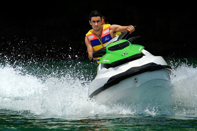 Bali Watersport Package: Parasailing Adventure, Jet Ski, Banana and Donut Boat - Who Is It Best For?
