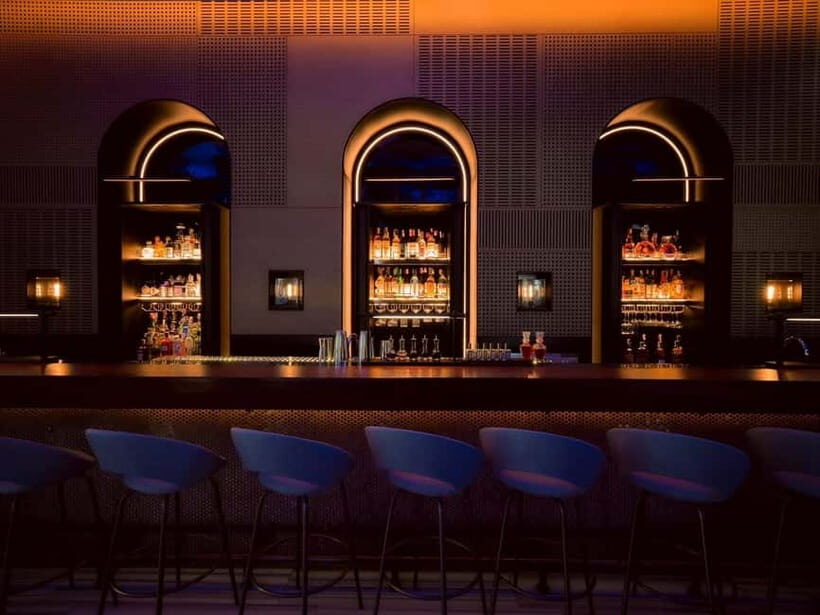 Bangkok: Aperitivo Free-Flow Alcohol at W Lounge - Practical Details and Tips