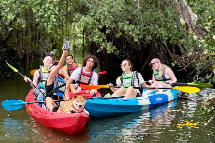 Bangkok: Damnoen Saduak Market & Kayaking Adventure - Analyzing the Value