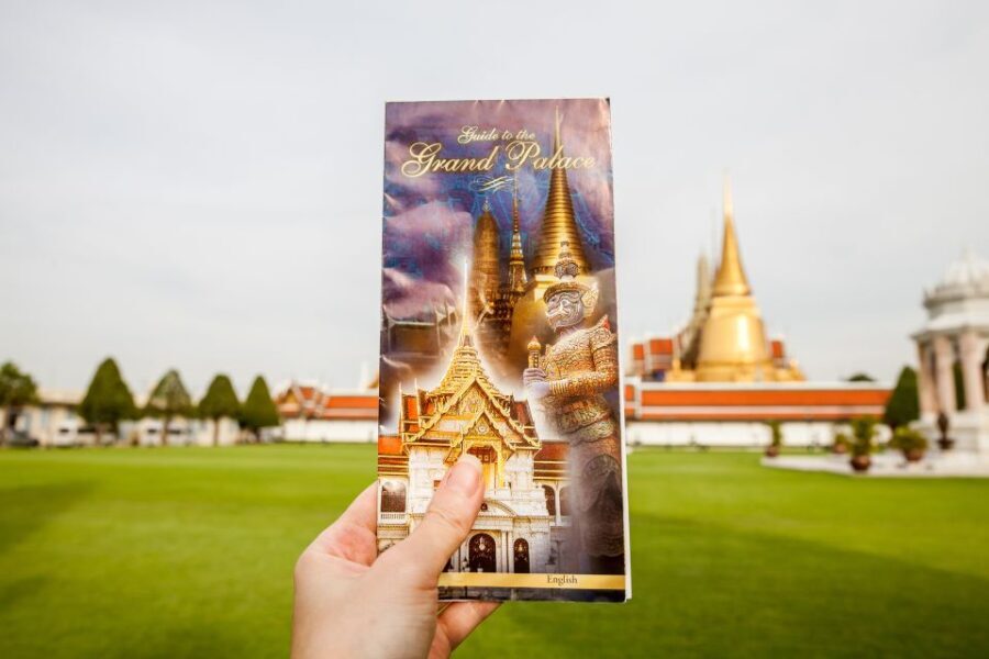Bangkok: Full-Day Customized Tour with Local Transportation - Itinerary Breakdown: What to Expect