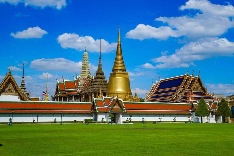 Bangkok: Grand Palace, Wat Pho, Wat Arun Sacred & Local Tour - Practical Details and What to Expect