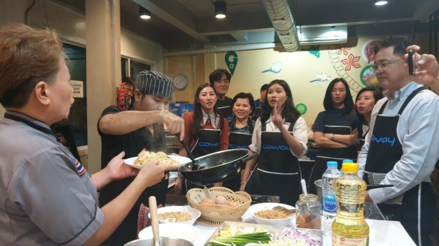 Bangkok: Half-Day Thai Cooking Class in Bangrak District - What You’ll Cook