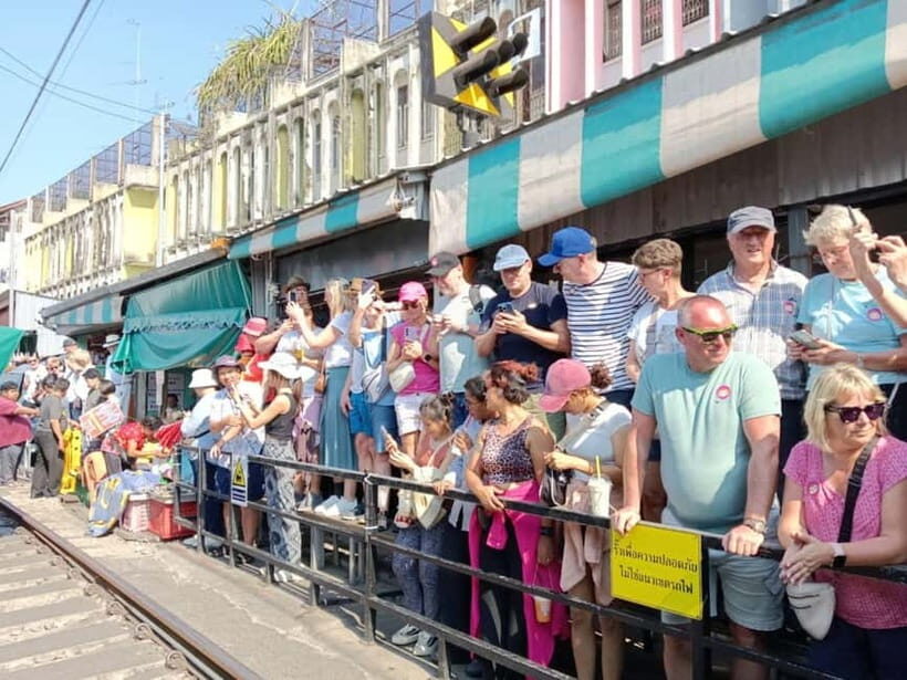 Bangkok: Iconic Floating Markets and Train Market Tour - The Itinerary in Detail