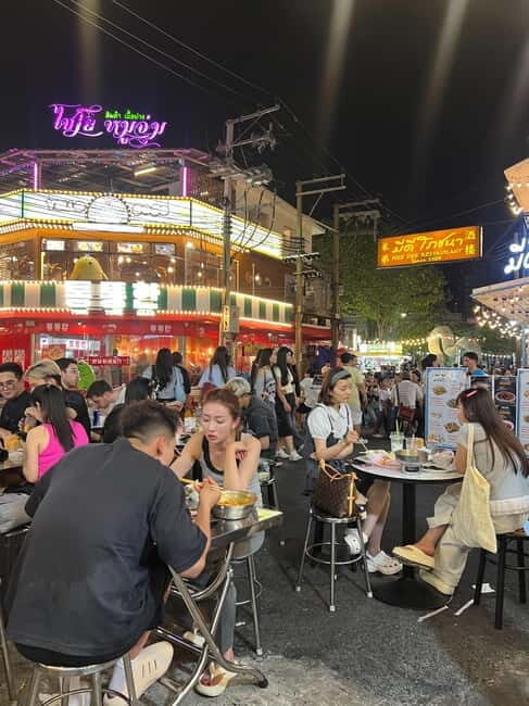 Bangkok Michelin Tastes & Viral Eats -BanthatThong Food Tour - Who Will Enjoy This Tour?