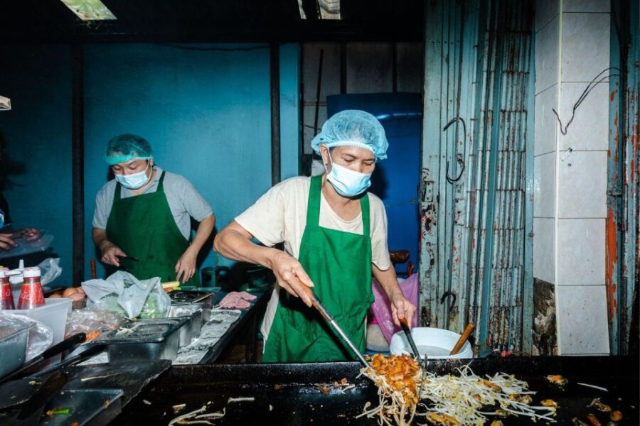 Bangkok: Old Siam Food Tour with 15+ Tastings - What Sets This Tour Apart?