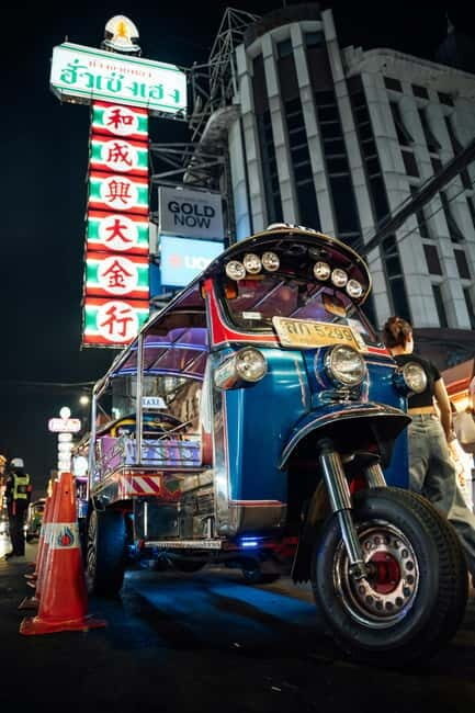 Bangkok: Private Tuk-Tuk Night Tour with Live Tour Guide - Who Should Consider This Tour?