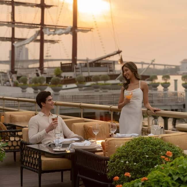 Bangkok : The Crystal Grill House at Asiatique F&B - What Makes This Experience Stand Out?