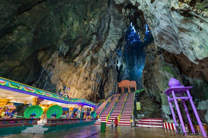 Batu Caves, Waterfalls and Hot Springs Tour With Lunch - Batu Caves: A Must-See Hindu Shrine and Limestone Wonder