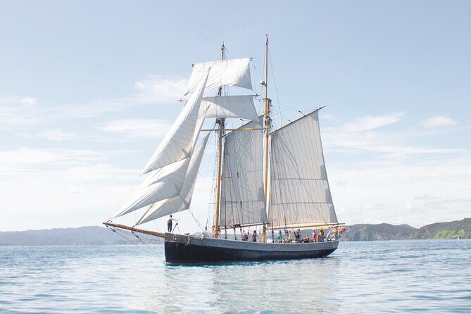 Bay of Islands Tall Ship Sailing on R. Tucker Thompson Including BBQ Lunch - The Itinerary in Detail: Why Each Step Matters