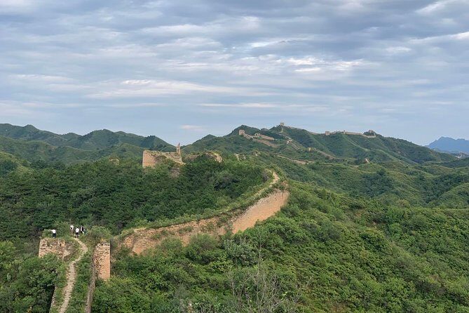 Beijing Full Day Private Tour with Mutianyu Great Wall and a Night Show - Beihai Park: Serenity in the City