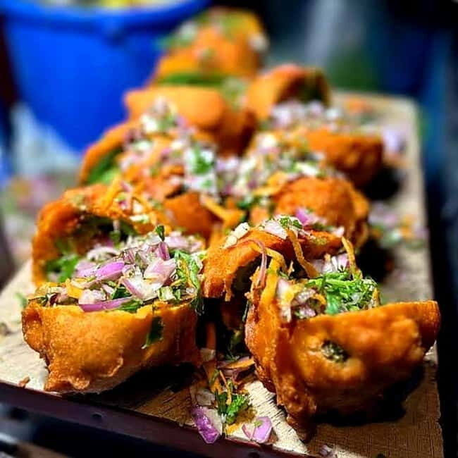 Bengaluru: Exploring the Flavors of Bangalore. - The Food Stops: Why They Matter