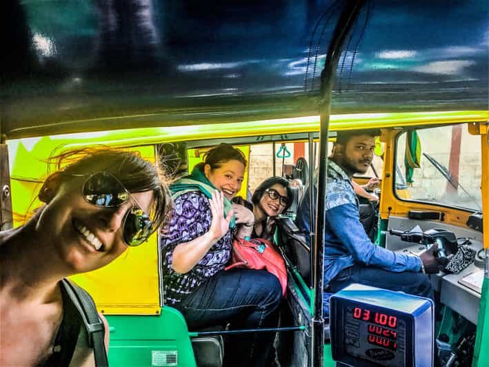 Best of Bangalore in a Tuk Tuk - Private Tour for 3 Hours - Exploring Religious Sites: Bull Temple and Ganesha Temple