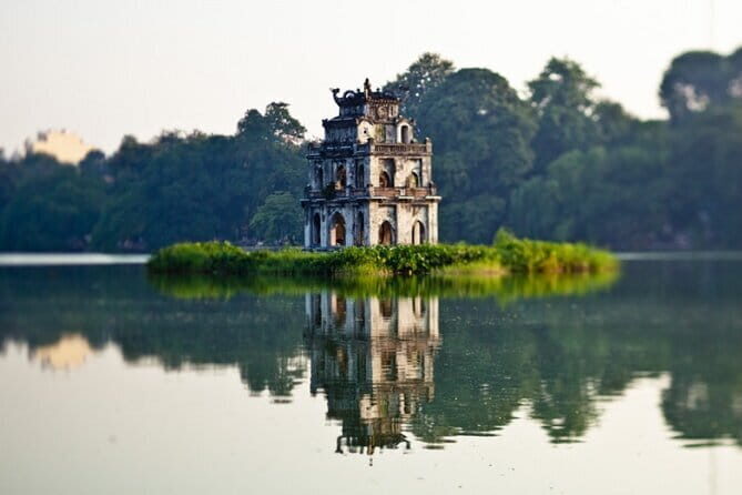 Best of Northern Vietnam: 5-Day Tour to Ninh Binh & Ha Long Bay - Day 3-4: Exploring Ha Long Bay