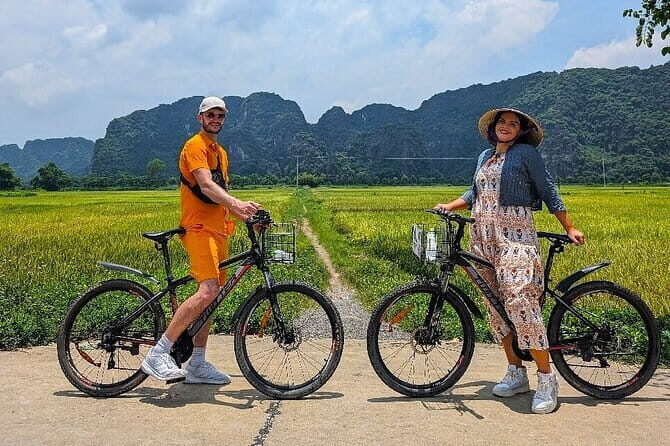 Best Private Tour Hanoi to Ninh Binh Discover Tam Coc & Hoa Lu - Who Will Love This Tour?