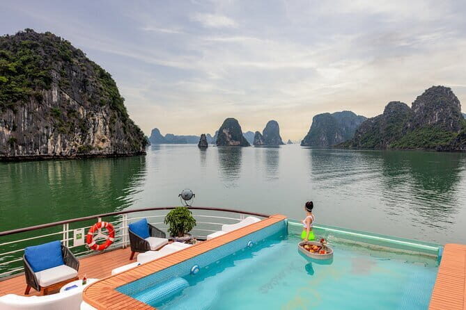 BEST SELLER - 2 Day 1 Night LAN HA bay cruise with All-Inclusive - Meeting Points and Flexibility