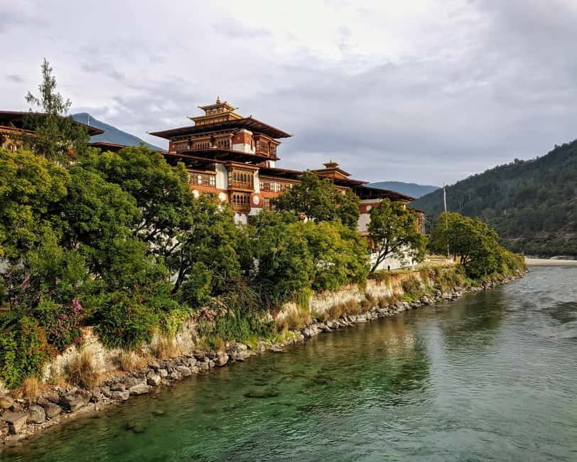Bhutan: 7-Day Tour with Tigers Nest & Meals all inclusive - What Makes This Tour Stand Out