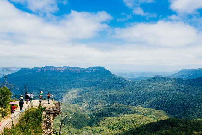Blue Mountains Small Group Tour with Lunch, Zoo and Scenic World - The Practical Details: Value, Comfort, and Logistics
