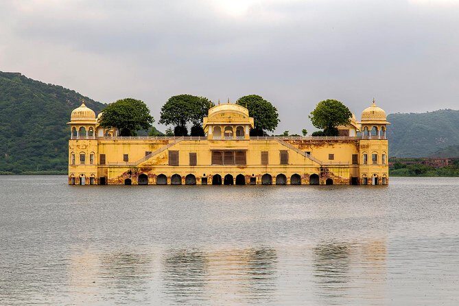 Book No shopping tour guide in Jaipur - Authentic Experiences and Insights from Traveler Feedback