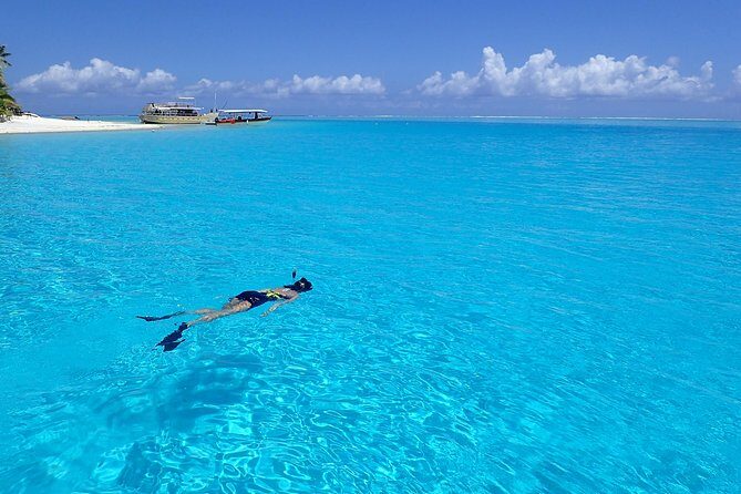Bora Bora Lagoon Snorkeling Tour by Private Boat - The Sum Up