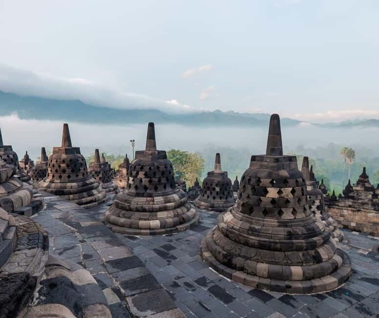 Borobudur: Batik, Gamelan, Pottery Making with Village Tour - What Sets This Tour Apart?