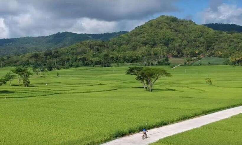Borobudur & Exploring Mountain - An In-Depth Look at the Itinerary