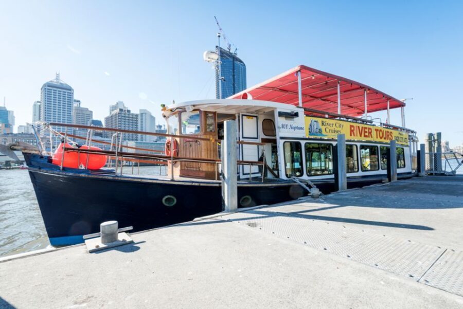 Brisbane: Midday River Guided Sightseeing Cruise - Exploring Brisbane by Water: The Experience in Detail